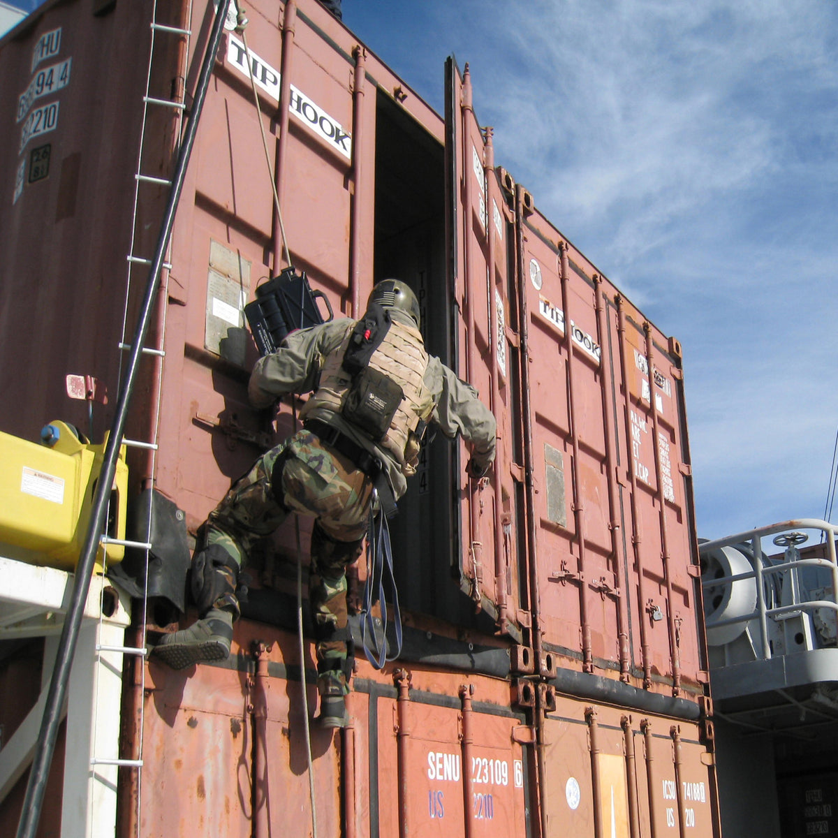 APA-5 CONFIGURATION-CONTAINER ACCESS – Atlas Devices